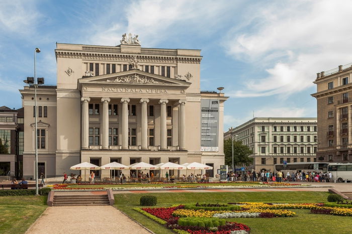 Baltic Capitals (Round Trip from Riga) Private Tour - Baltic Holidays