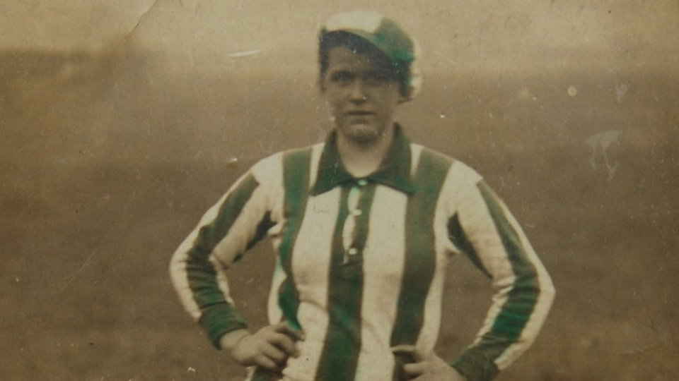 Ed Waugh: 21 Years in Showbiz! @ Blyth Library - Blyth Spartans