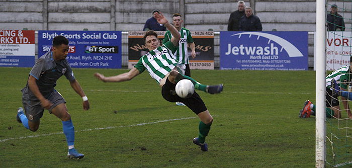 Interview | Thackray heaps praise on Blyth Spartans fans - Blyth Spartans