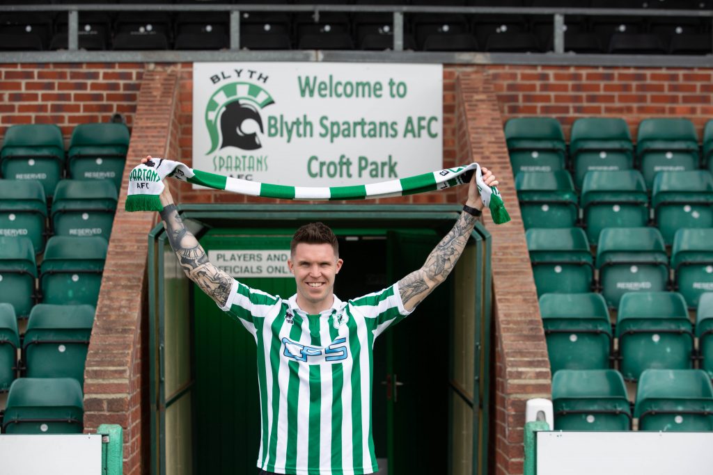 News | Connor Thomson signs new contract - Blyth Spartans