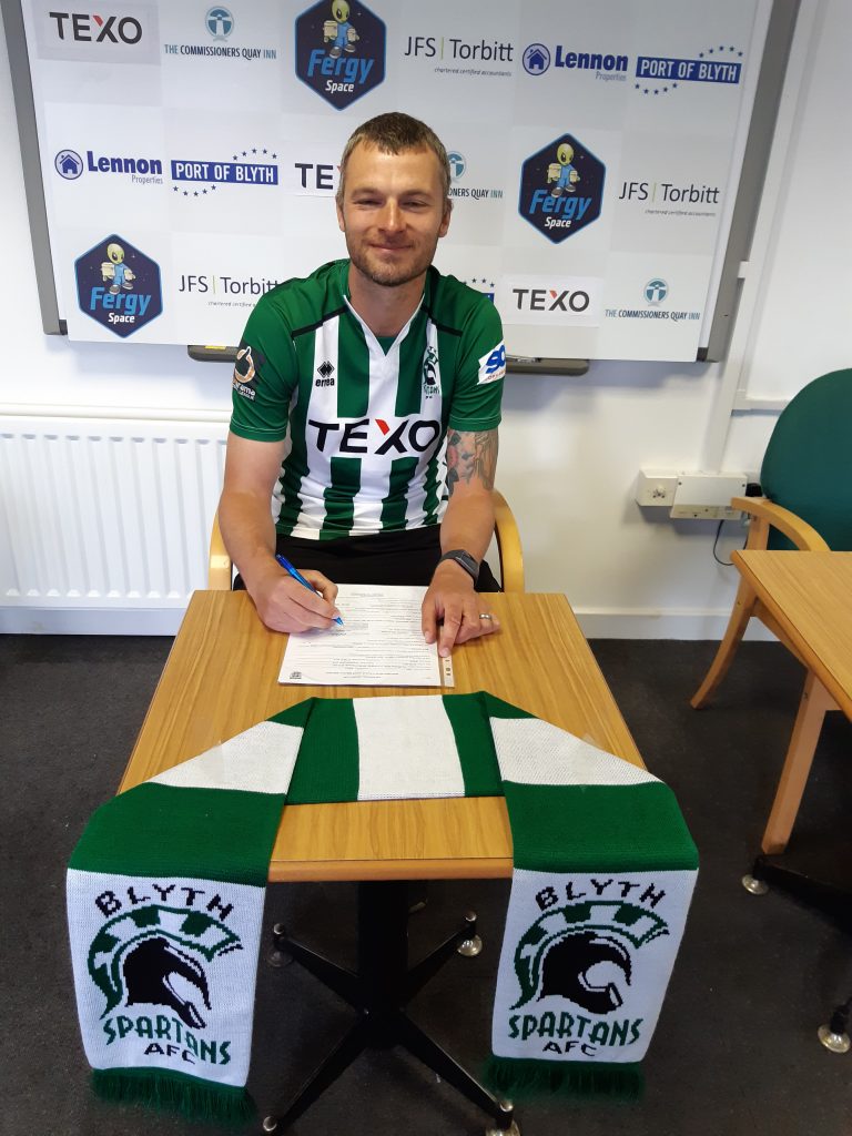 Player news | Dale signs up for 17th consecutive season - Blyth Spartans