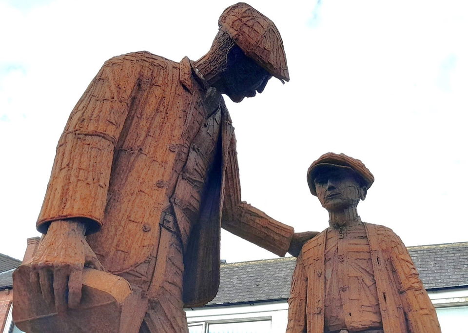Da Said “Men Don’t Cry” Statue In Houghton-le-Spring - Fabulous North