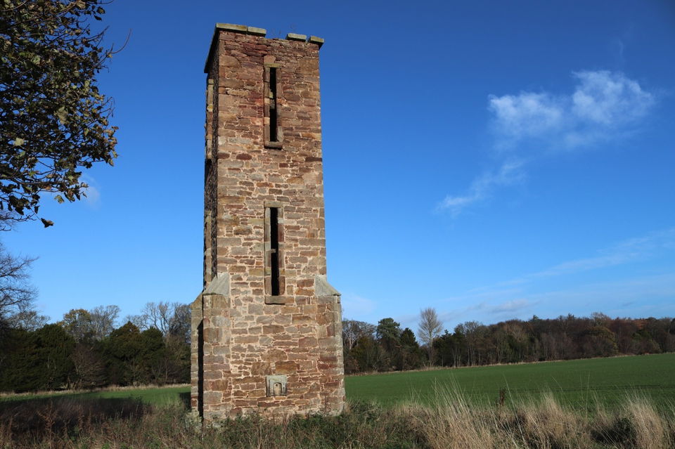 Luffness Water Tower In East Lothian - Fabulous North