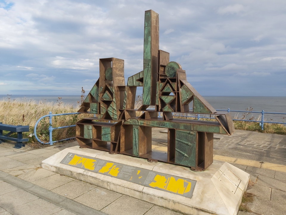Vane Tempest Sculpture In Seaham - Fabulous North