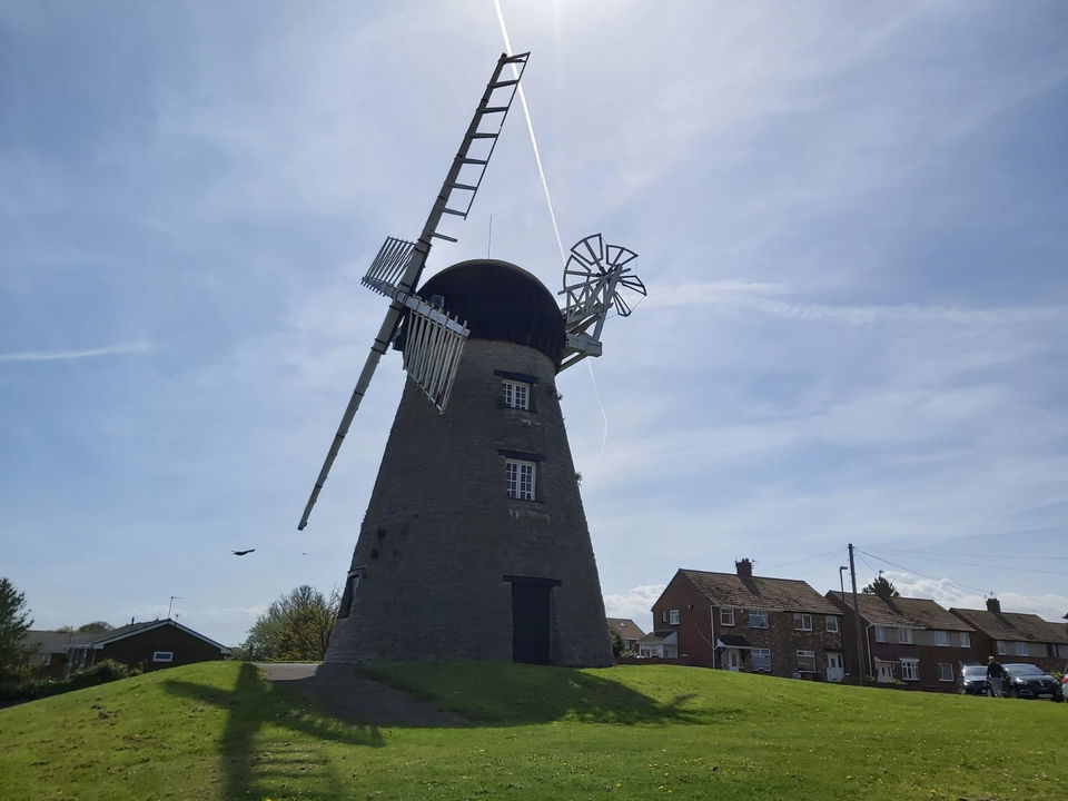 Whitburn Windmill In Whitburn - Fabulous North