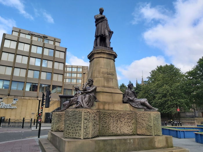 George Stephenson Monument In Newcastle City Centre - Fabulous North
