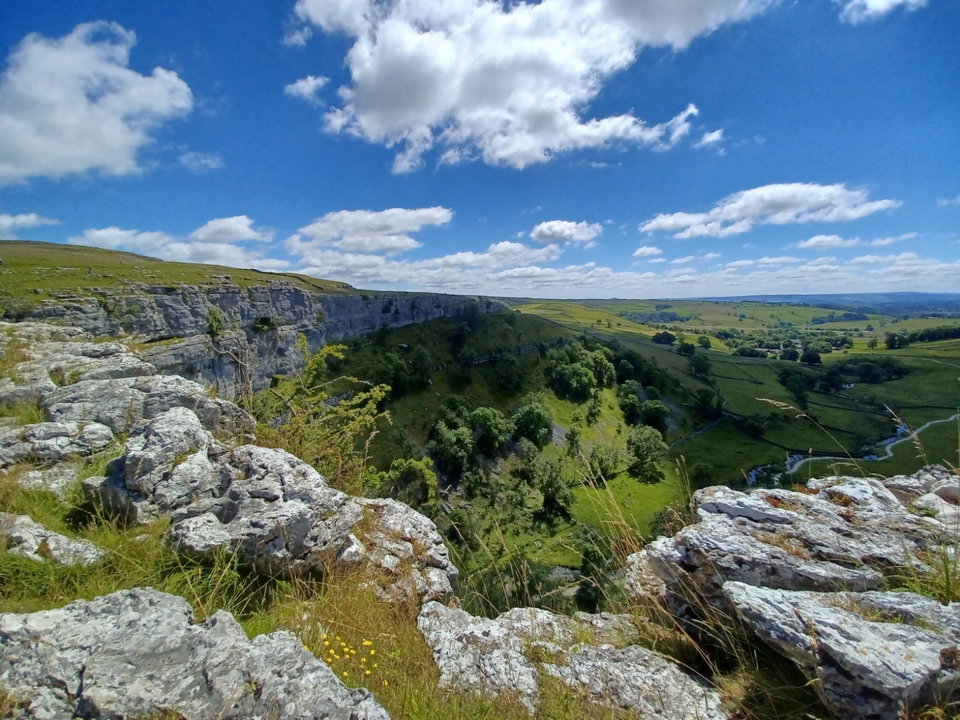 Malham Cove In Skipton - Fabulous North