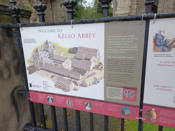 Kelso Abbey In Kelso - Fabulous North