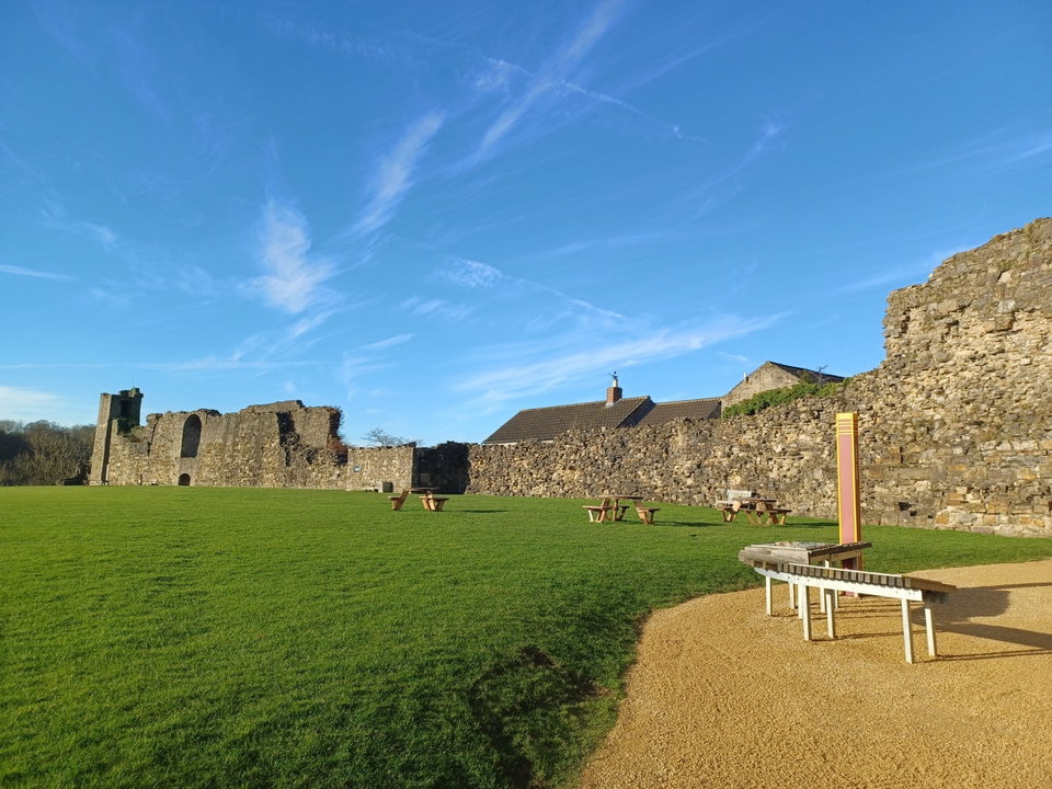 Richmond Castle In Richmond - Fabulous North