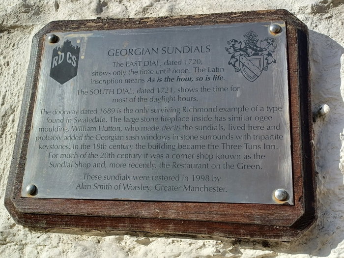 Georgian Sundials In Richmond - Fabulous North