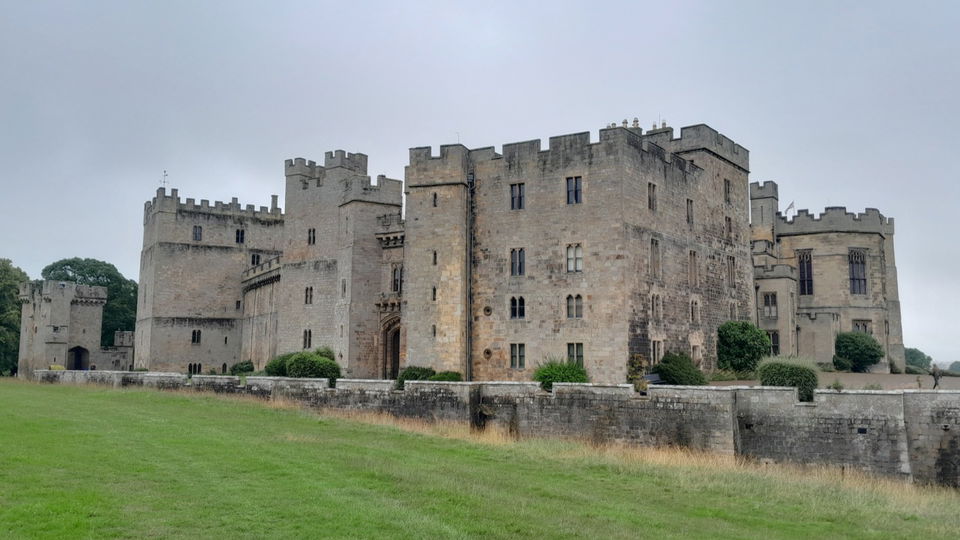 Raby Castle In Barnard Castle - Fabulous North