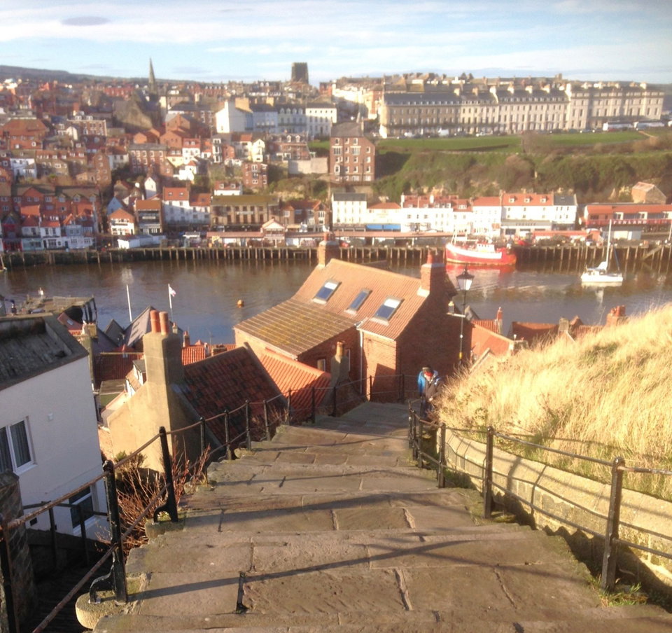 199 Steps In Whitby - Fabulous North