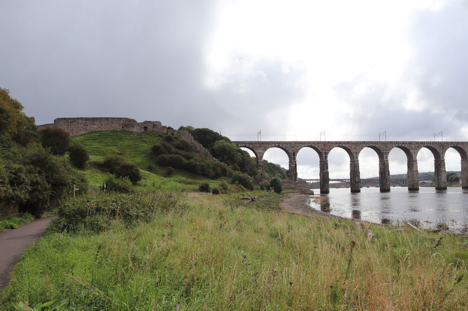Royal Border Bridge In Berwick Upon Tweed - Fabulous North