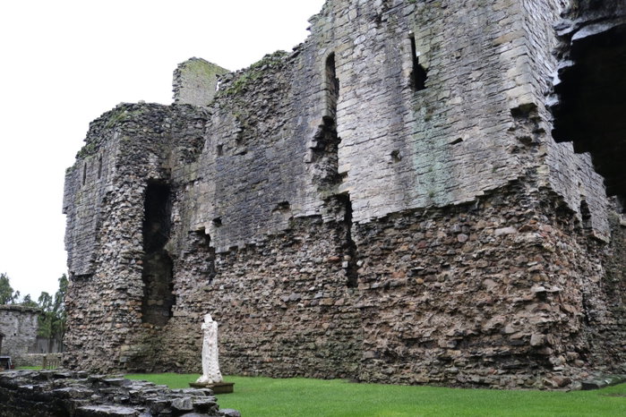 Middleham Castle In Leyburn - Fabulous North