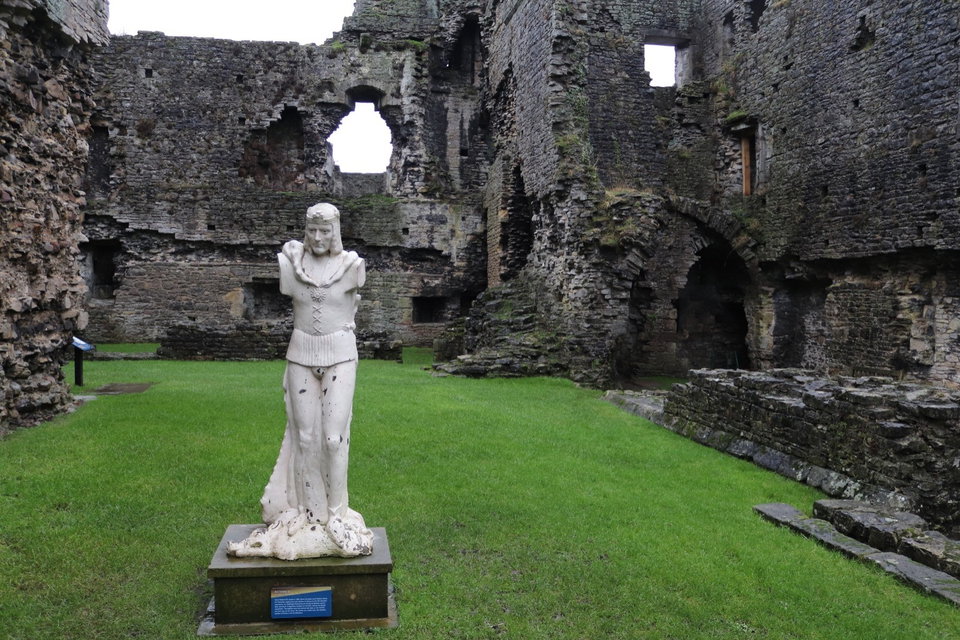 Middleham Castle In Leyburn - Fabulous North