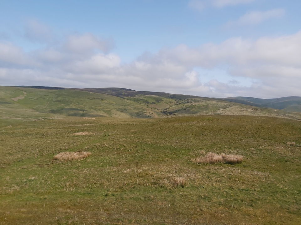 Walk Up Yearning Law, Border Ridge To Windy Gyle In The Cheviots ...