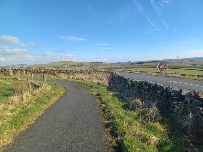 Walk From Walltown Quarry To Thirlwall Castle - Fabulous North