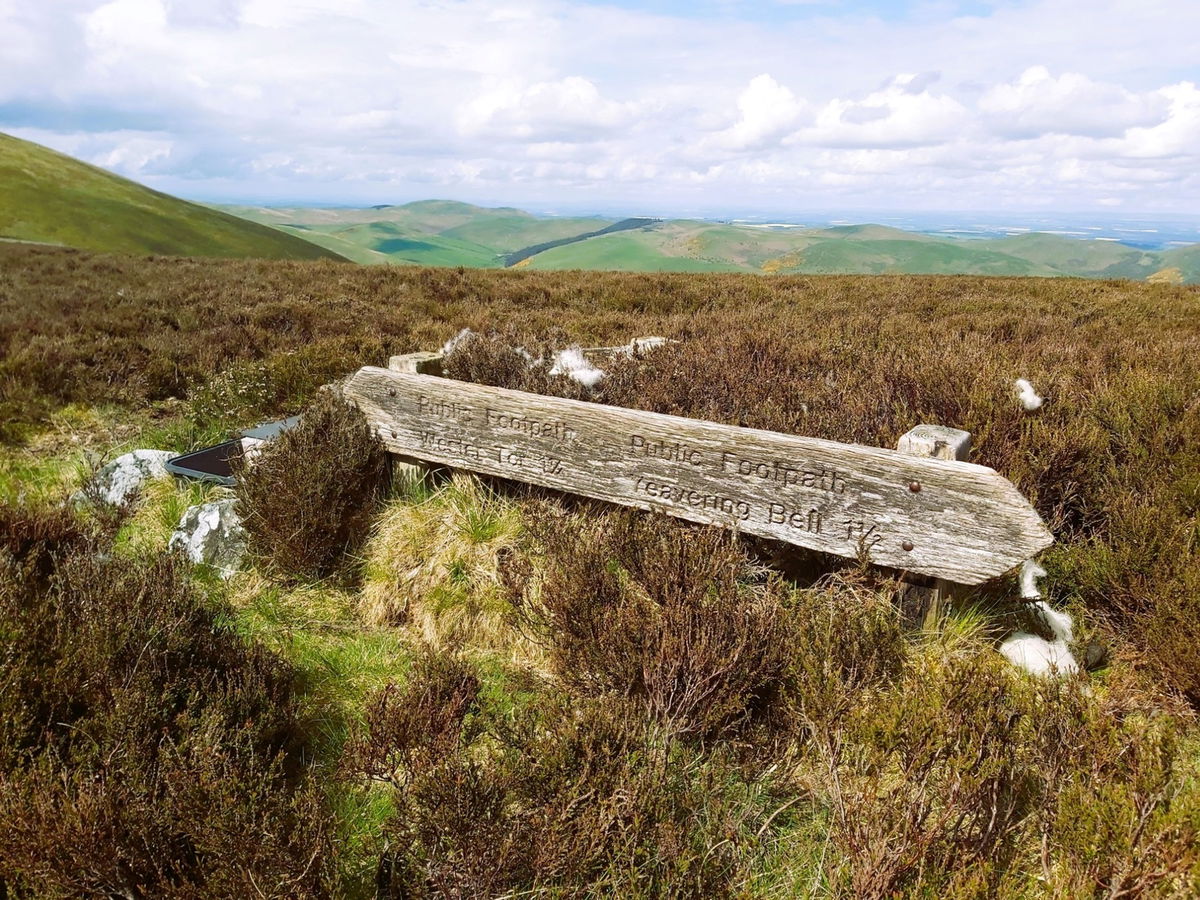 Yeavering Bell And Newton Tors In The Cheviots - Fabulous North