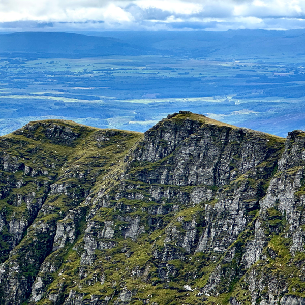 Ben Lomond via Ptarmigan Ridge - Trekking Tom